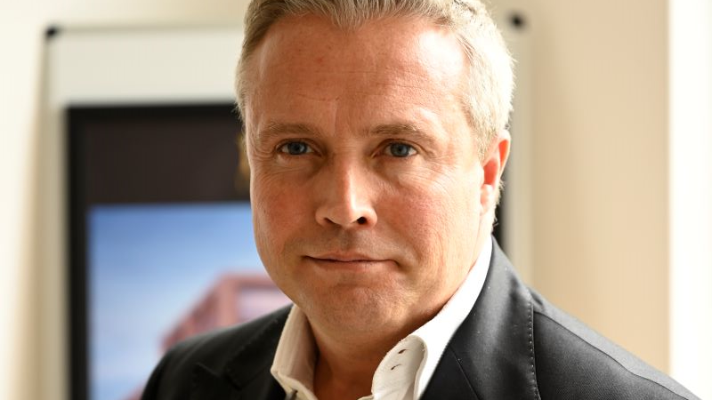 One-On-One Interview with Benjamin Hunter, Founder of LH1 Global | WhatHouse.com